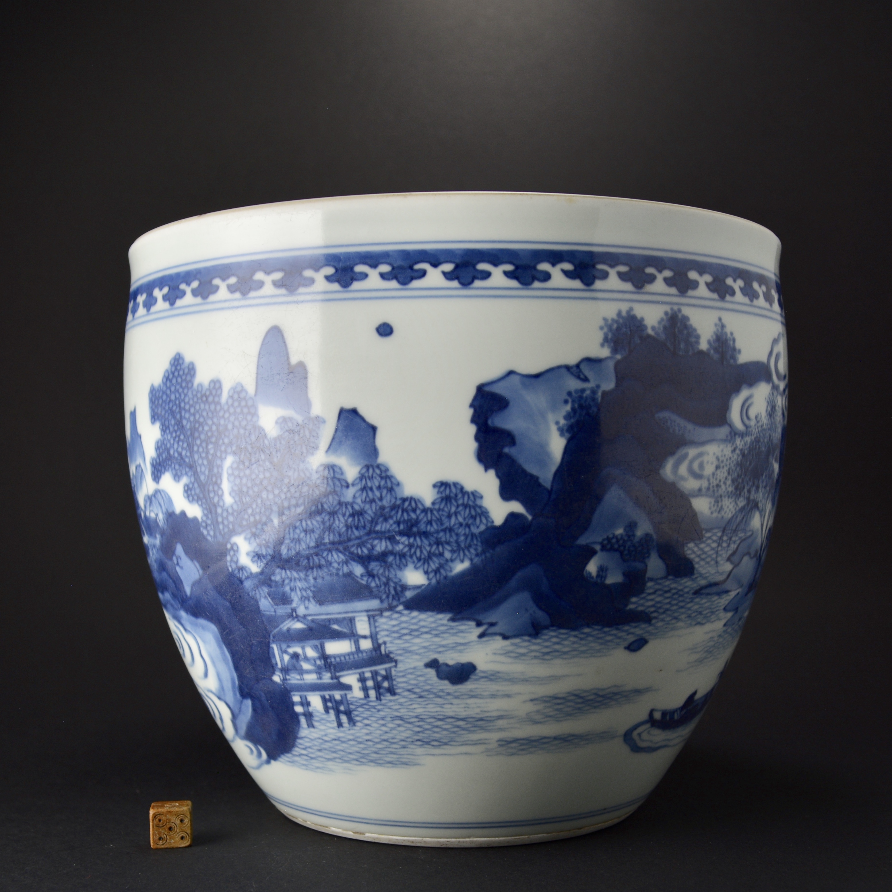 A Transitional Porcelain Jardinière c.1650 - Robert McPherson Antiques